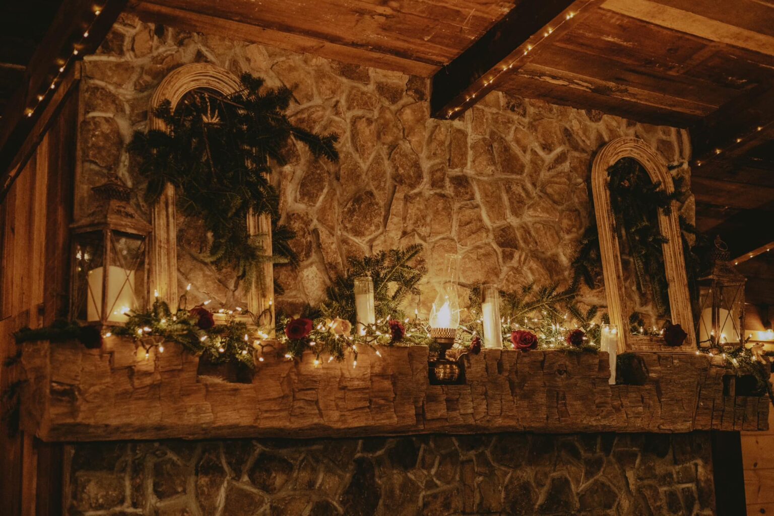 Christmas Wedding Trends | timberrivers.com